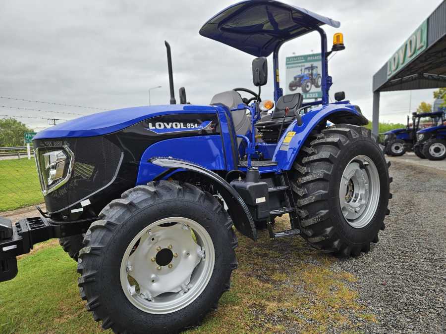 Tractor LOVOL 854